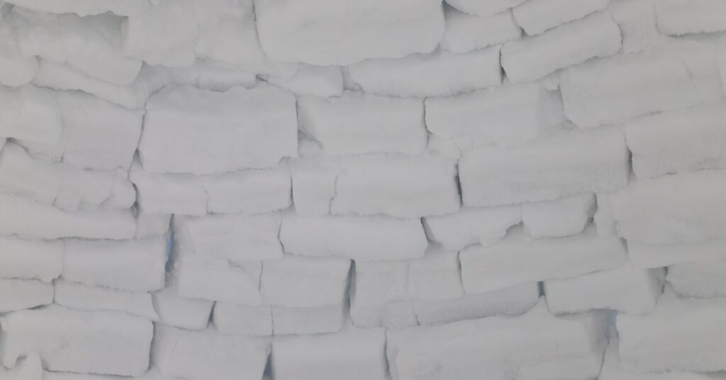 The History of Ice and the First Commercial Ice Production